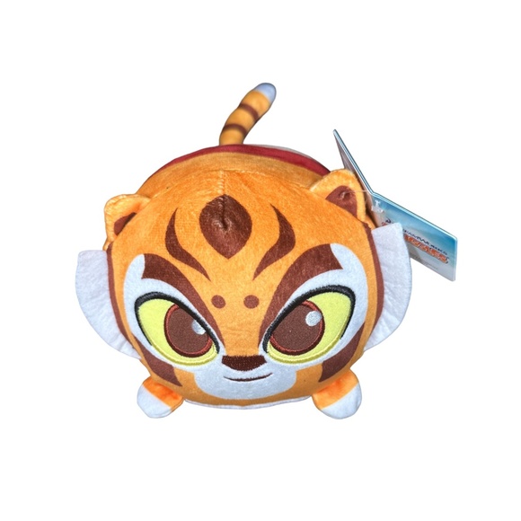 Universal | Toys | Universal Studios Dreamworks Kung Fu Panda Snuggles ...